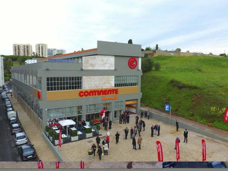 Continente abre nova loja em Belém