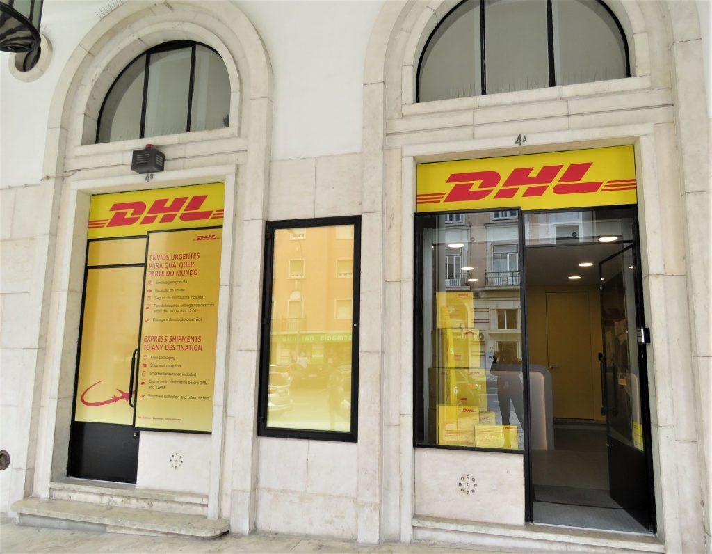 DHL Express abre primeira loja própria em Portugal - Grande Consumo