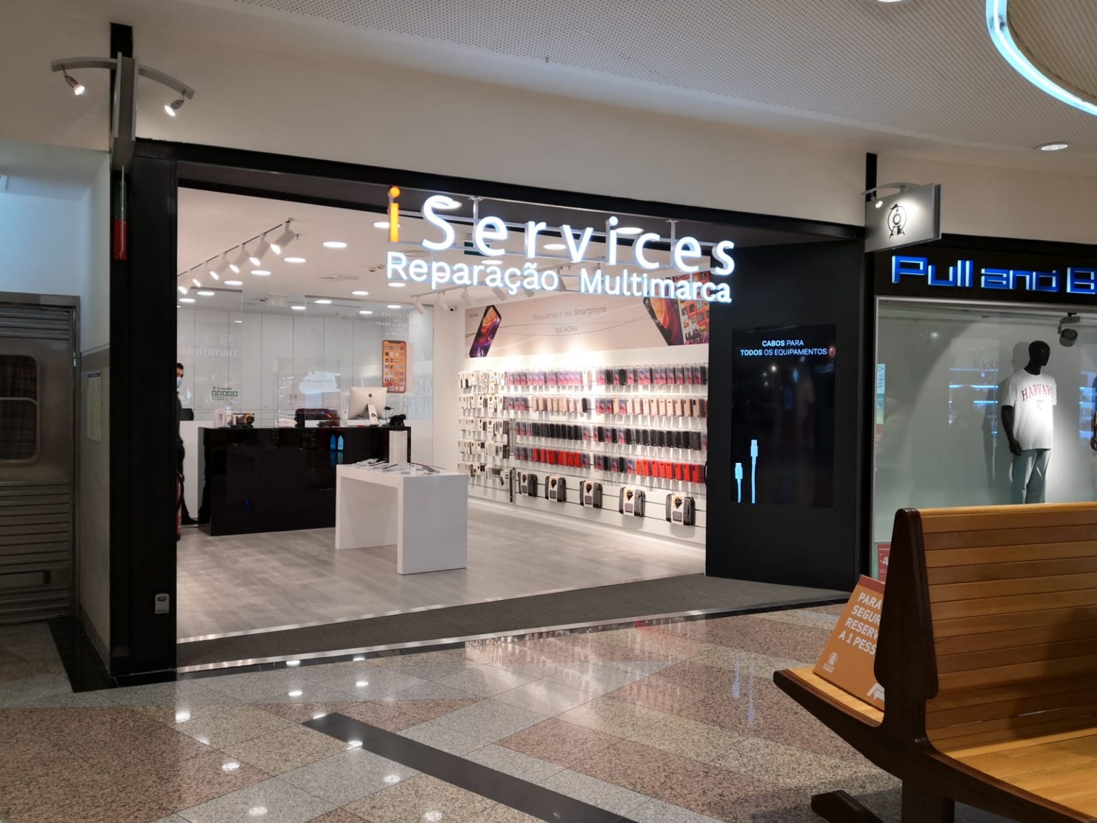 iServices celebra 10 anos com a abertura de duas novas lojas - Grande ...