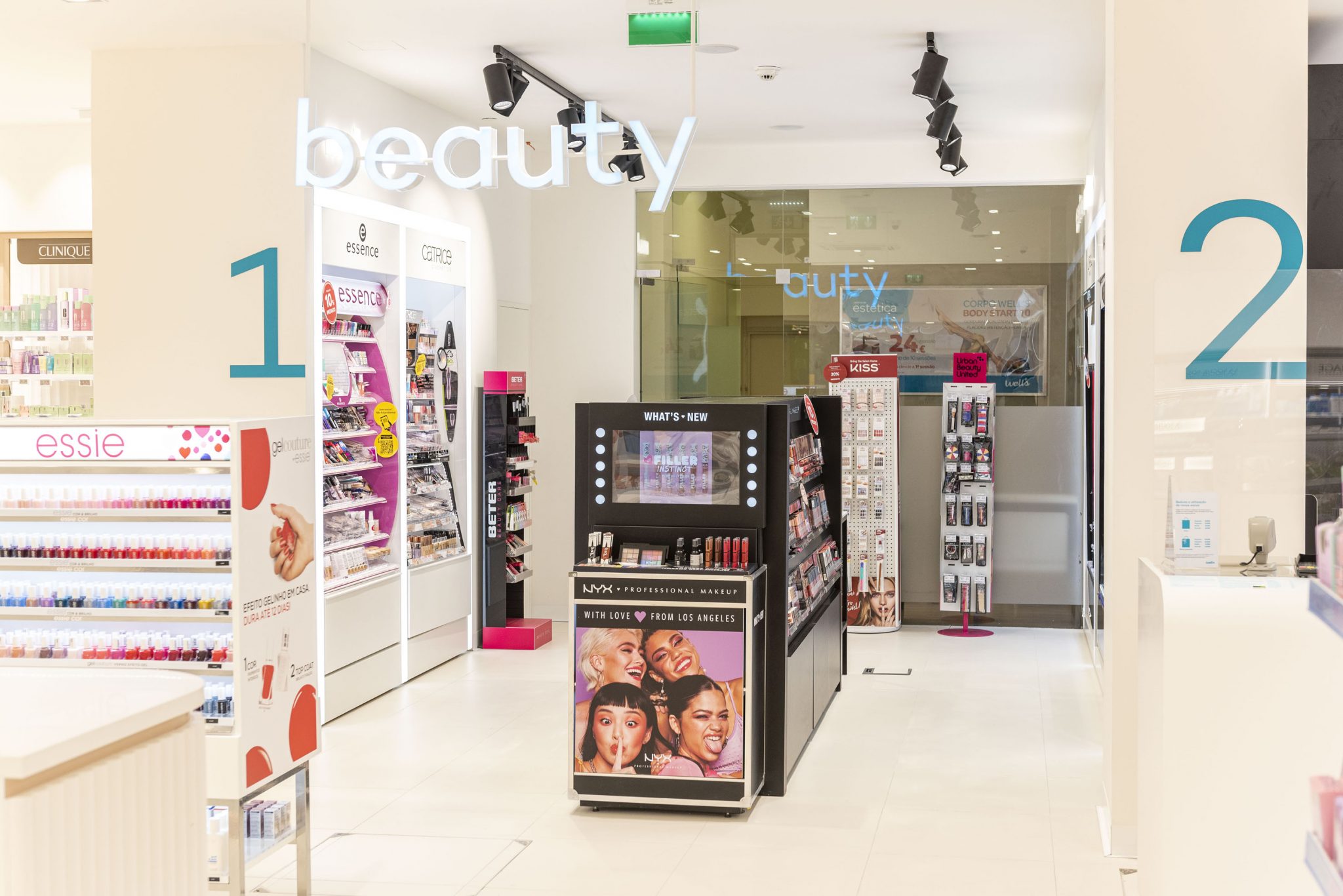 Wells abre a primeira loja com novo conceito de perfumaria e beleza na ...