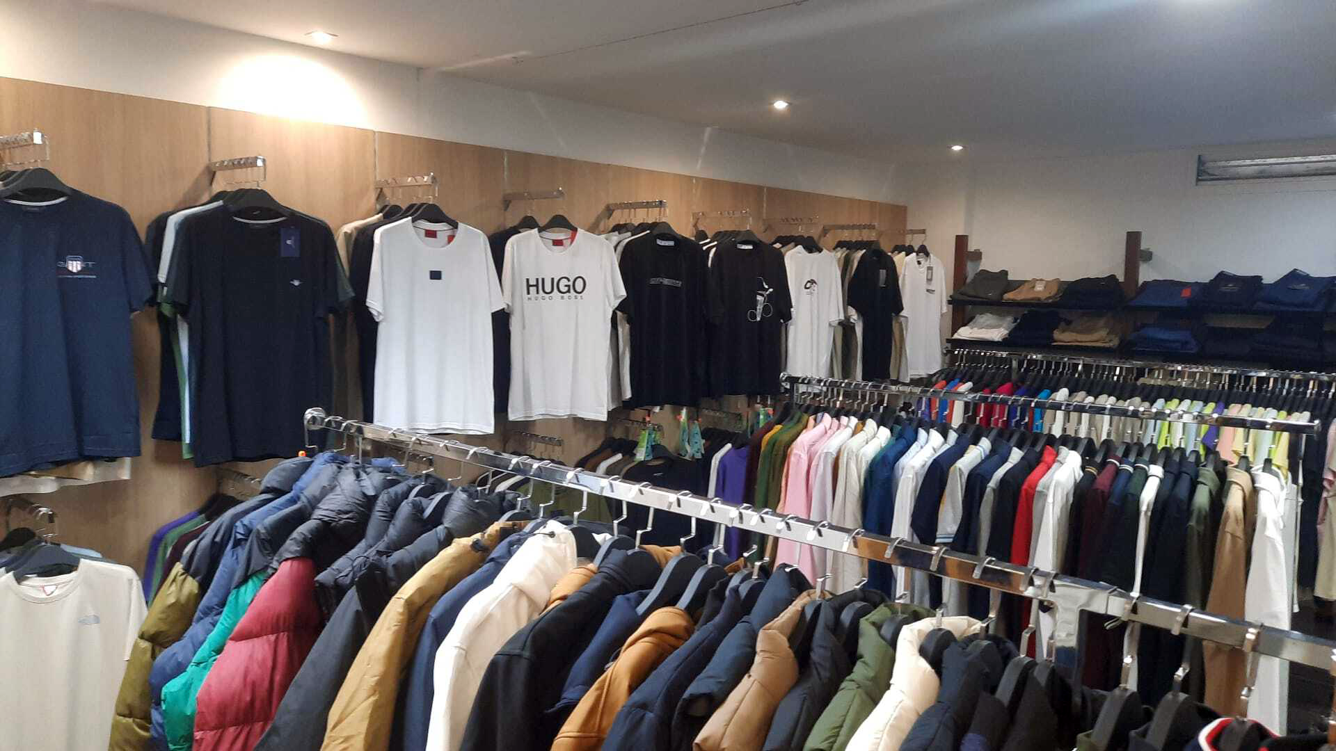 ASAE apreende artigos de vestuário contrafeito num valor superior a 40 ...