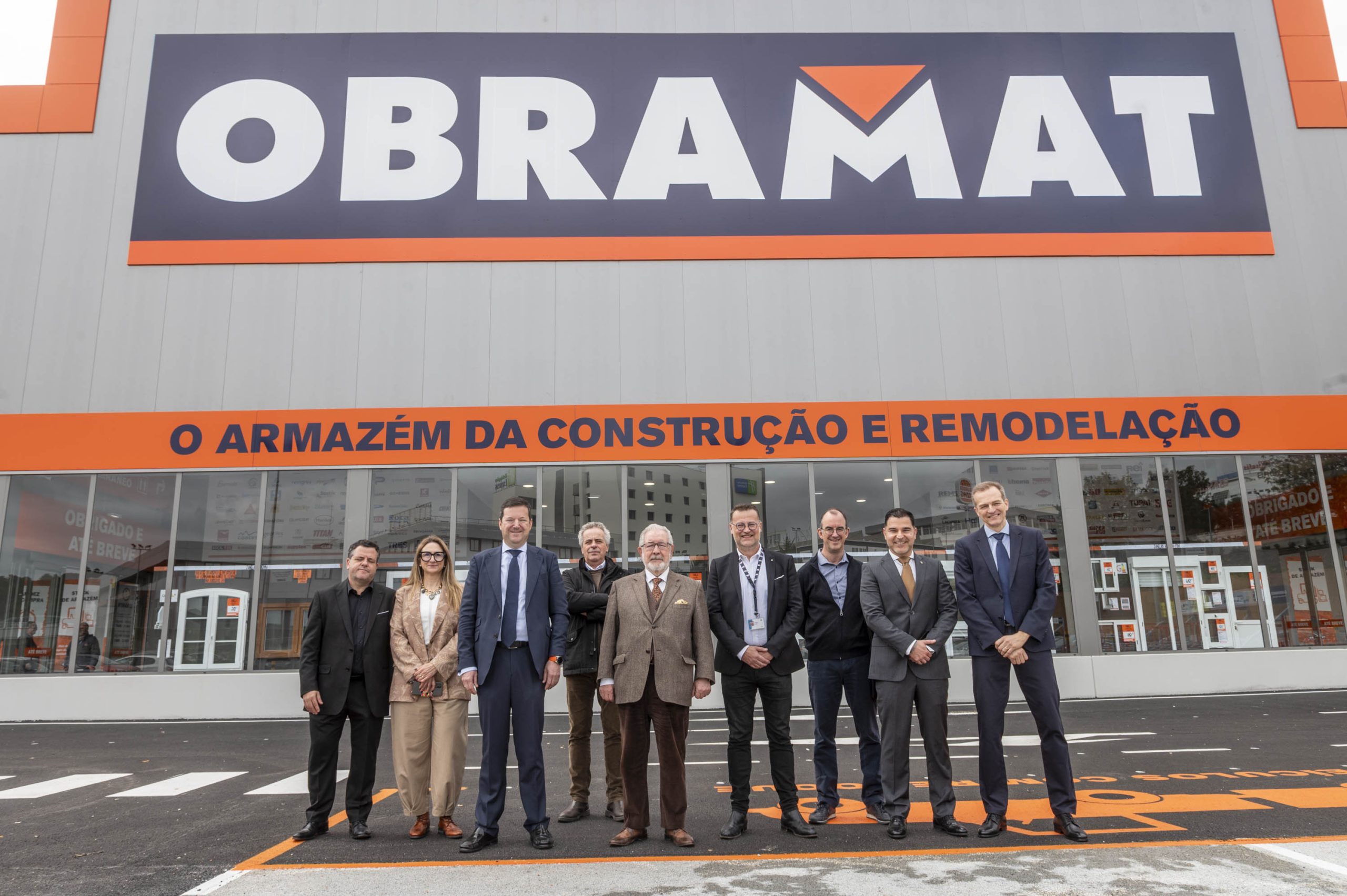 Obramat abre a primeira loja em Portugal - Grande Consumo